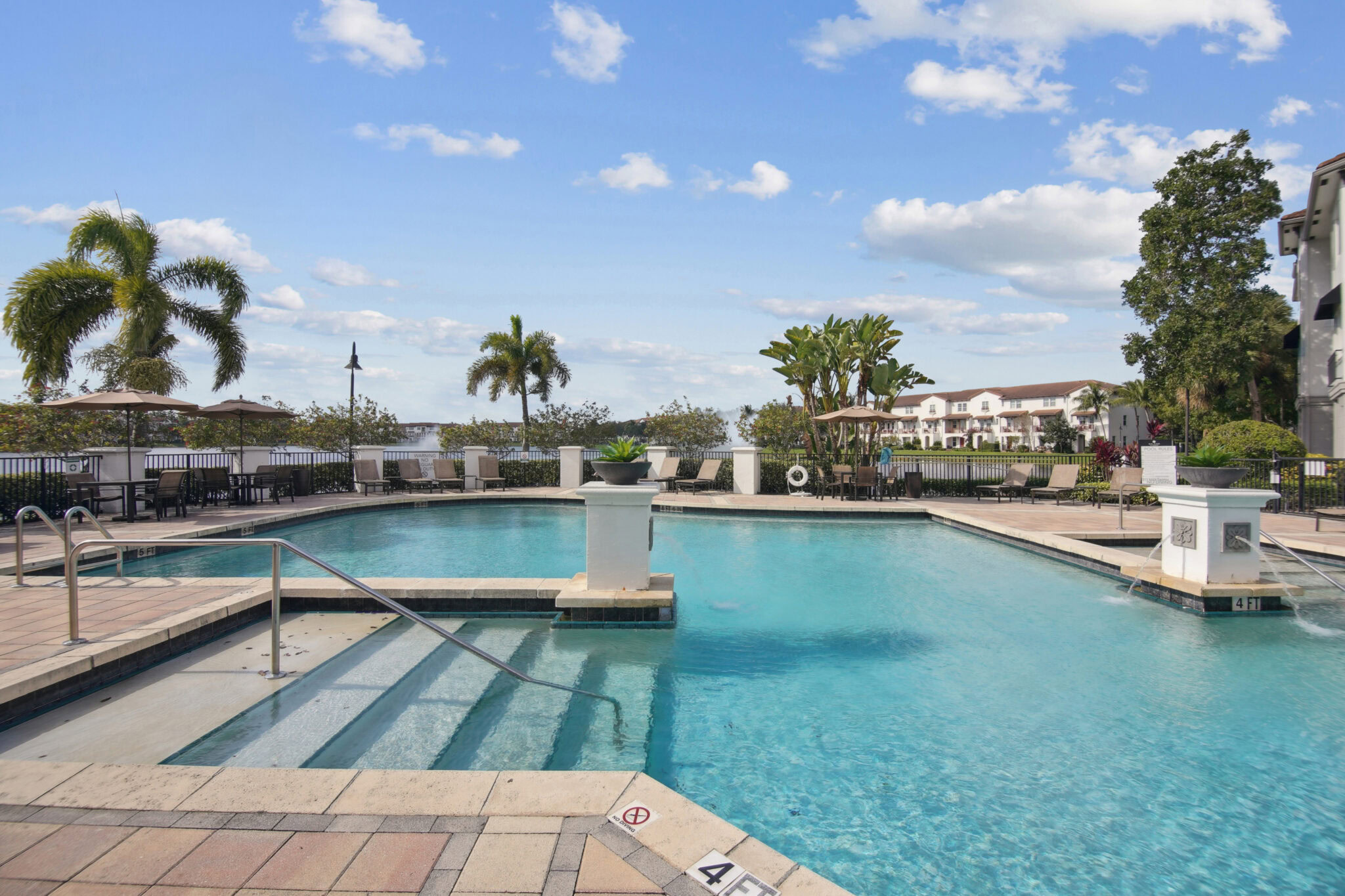 Solano At Miramar Apartments | Brookfield Properties